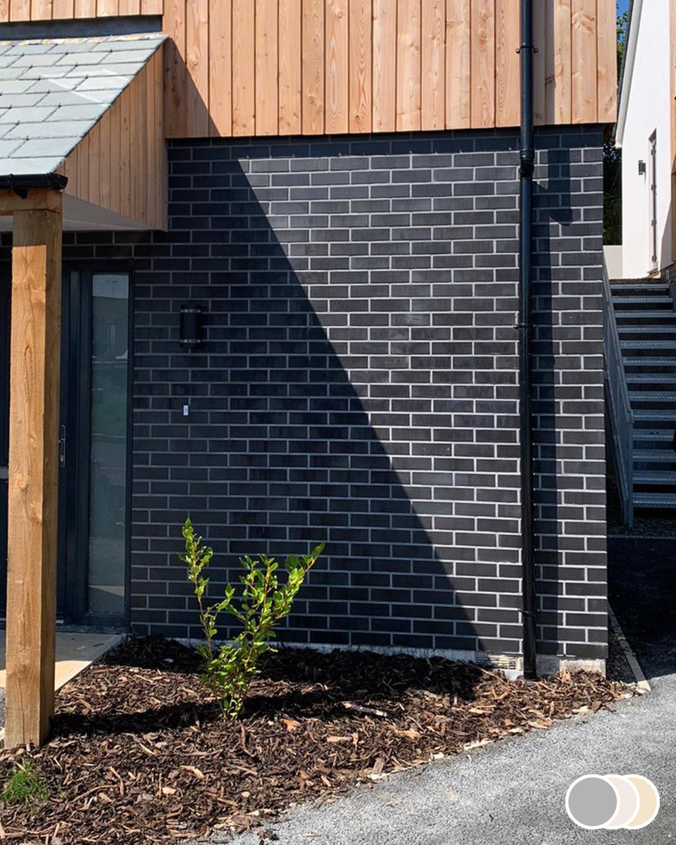 Blend 50 | Smooth Black Brick Slips – The Brick Tile Company